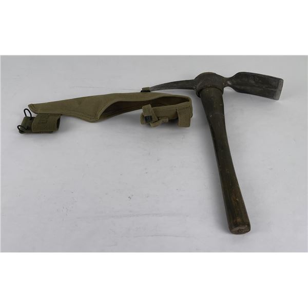 WW2 US Army Pickaxe
