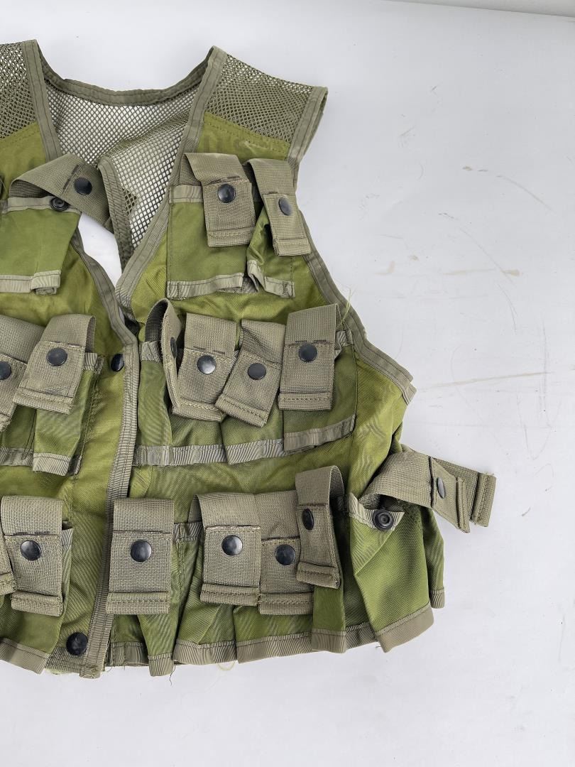 Nylon 40mm Vest M-79 Grenade M67 M-67 Vietnam