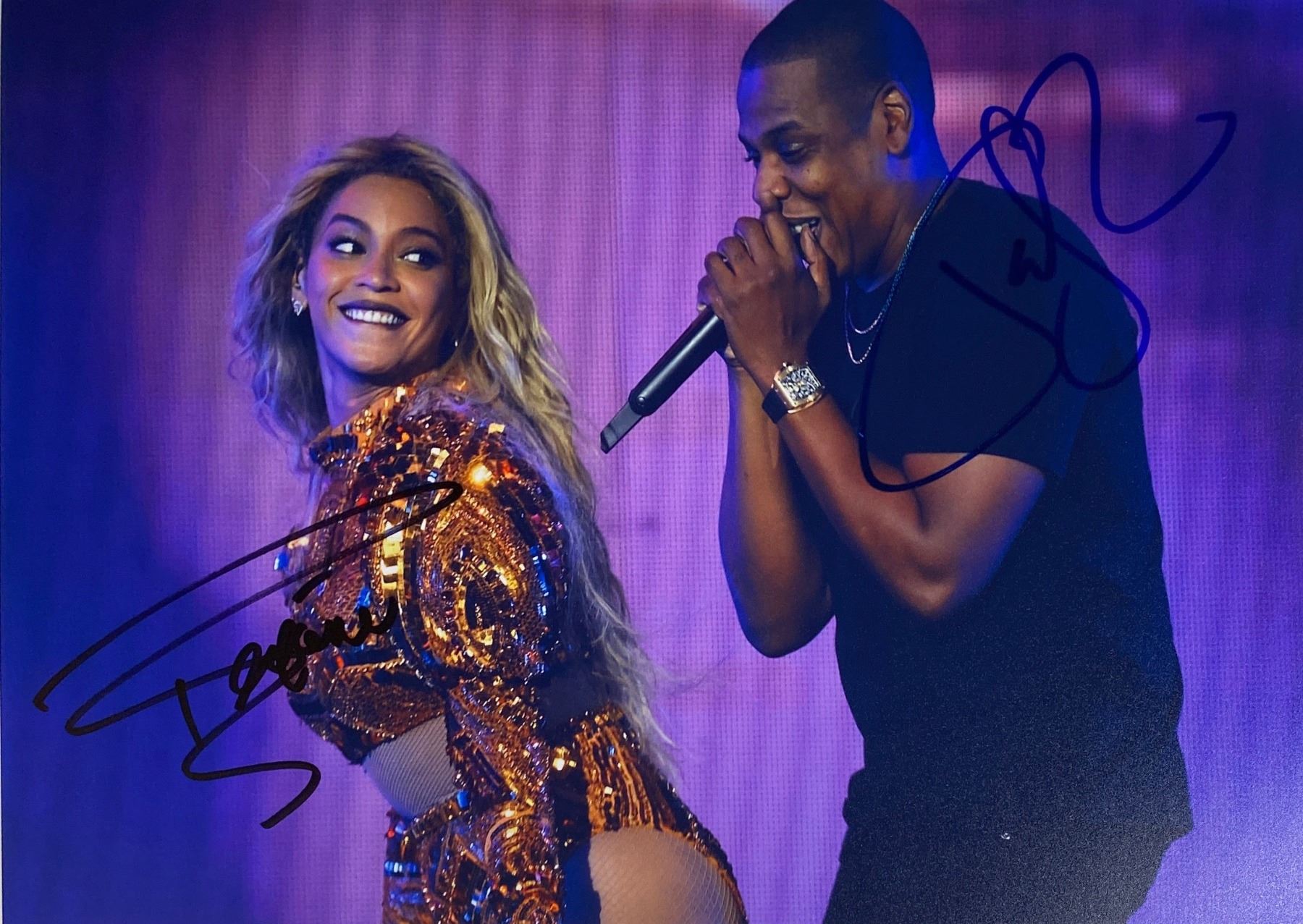 Autograph Signed Beyonce Photo