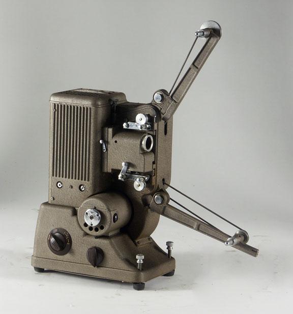 FILM PROJECTOR 8 MM SPECTO