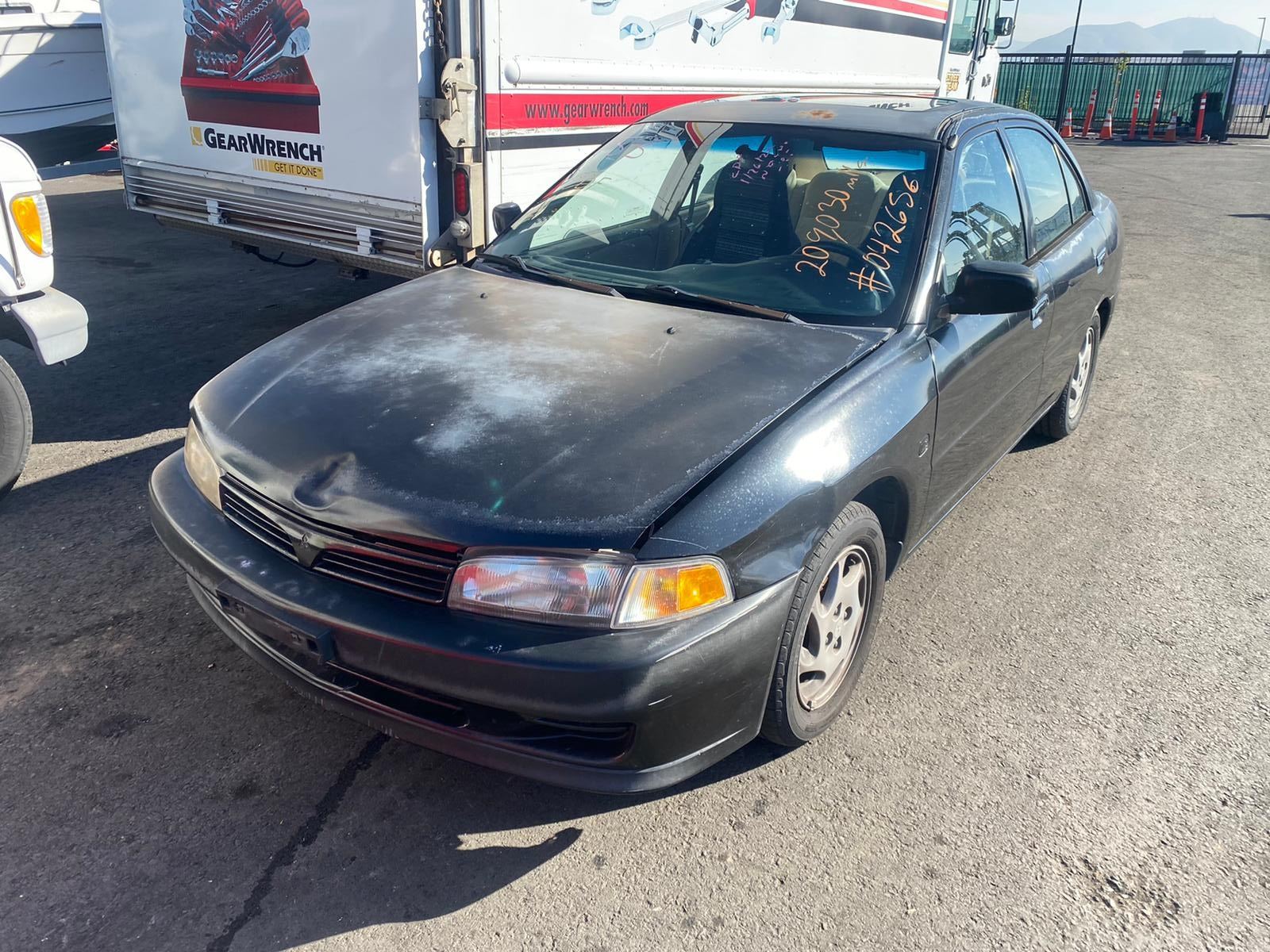 2000 Mitsubishi Mirage