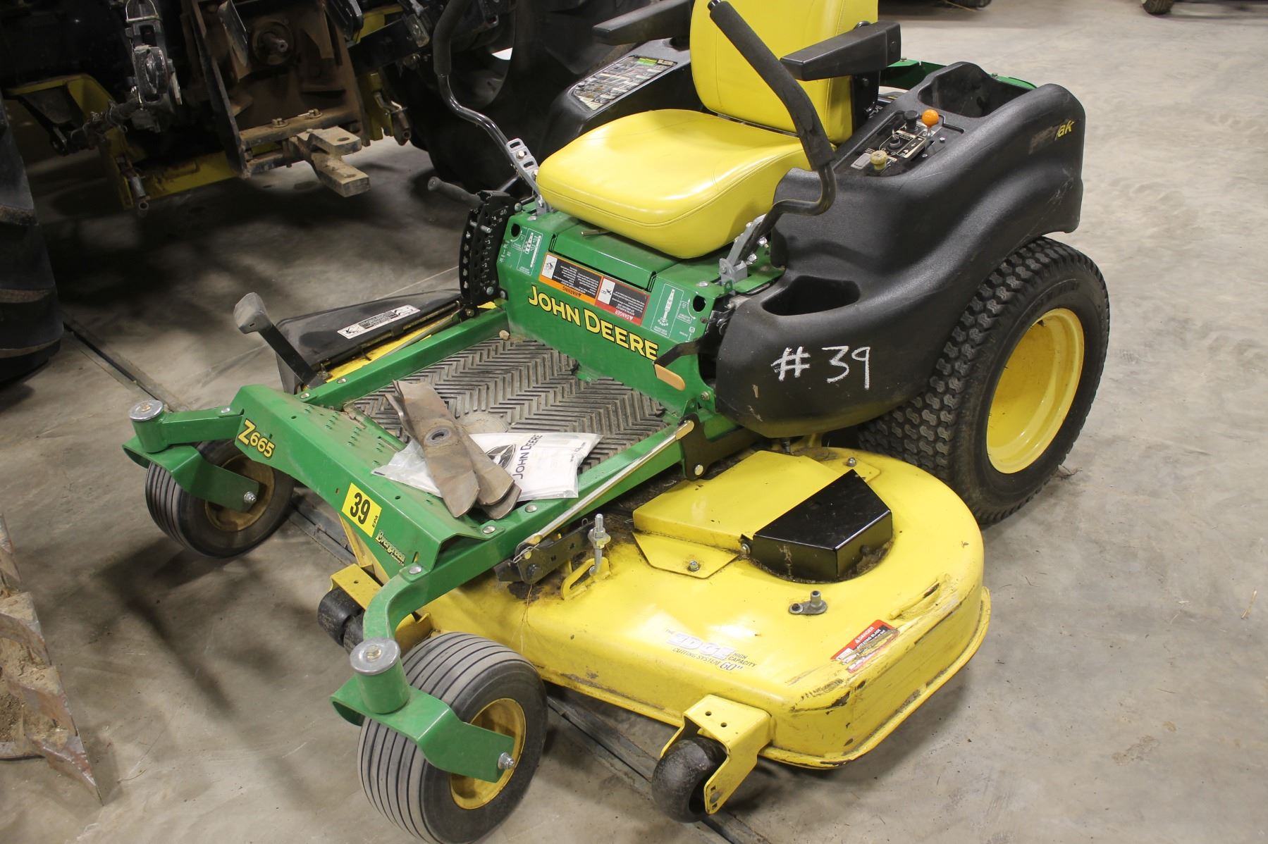 John Deere Z665 Zero Turn 60" Mower, 71 hrs, extra used blades (Runs ...