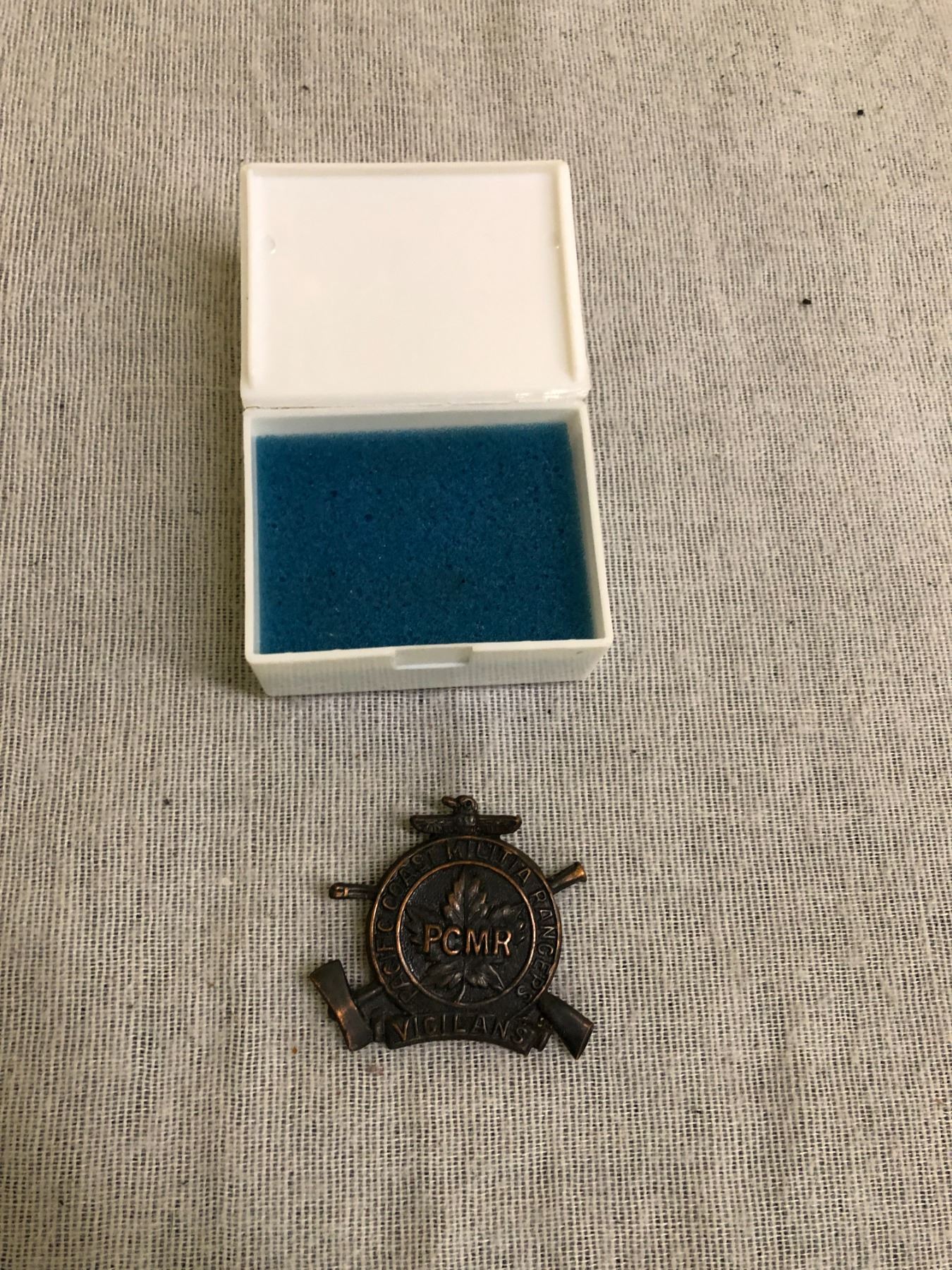 PCMR Hat Badge - Pacific Coast Militia Rangers