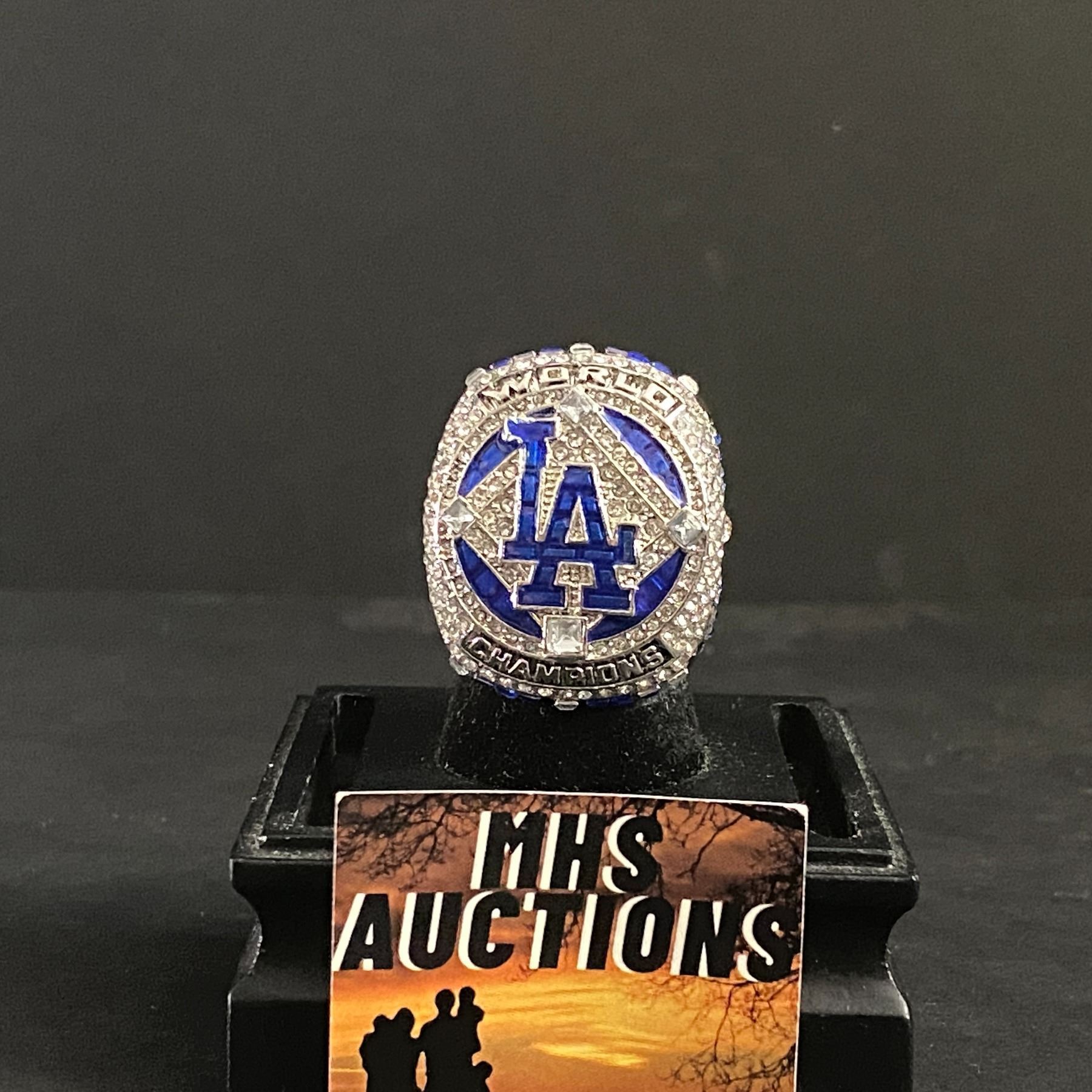 LOS ANGELES DODGERS M.L.B 2020 "SEAGER" CHAMPIONSHIP REPLICA RING (ref368)