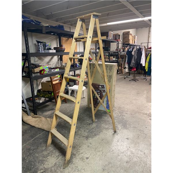 Wood Ladder
