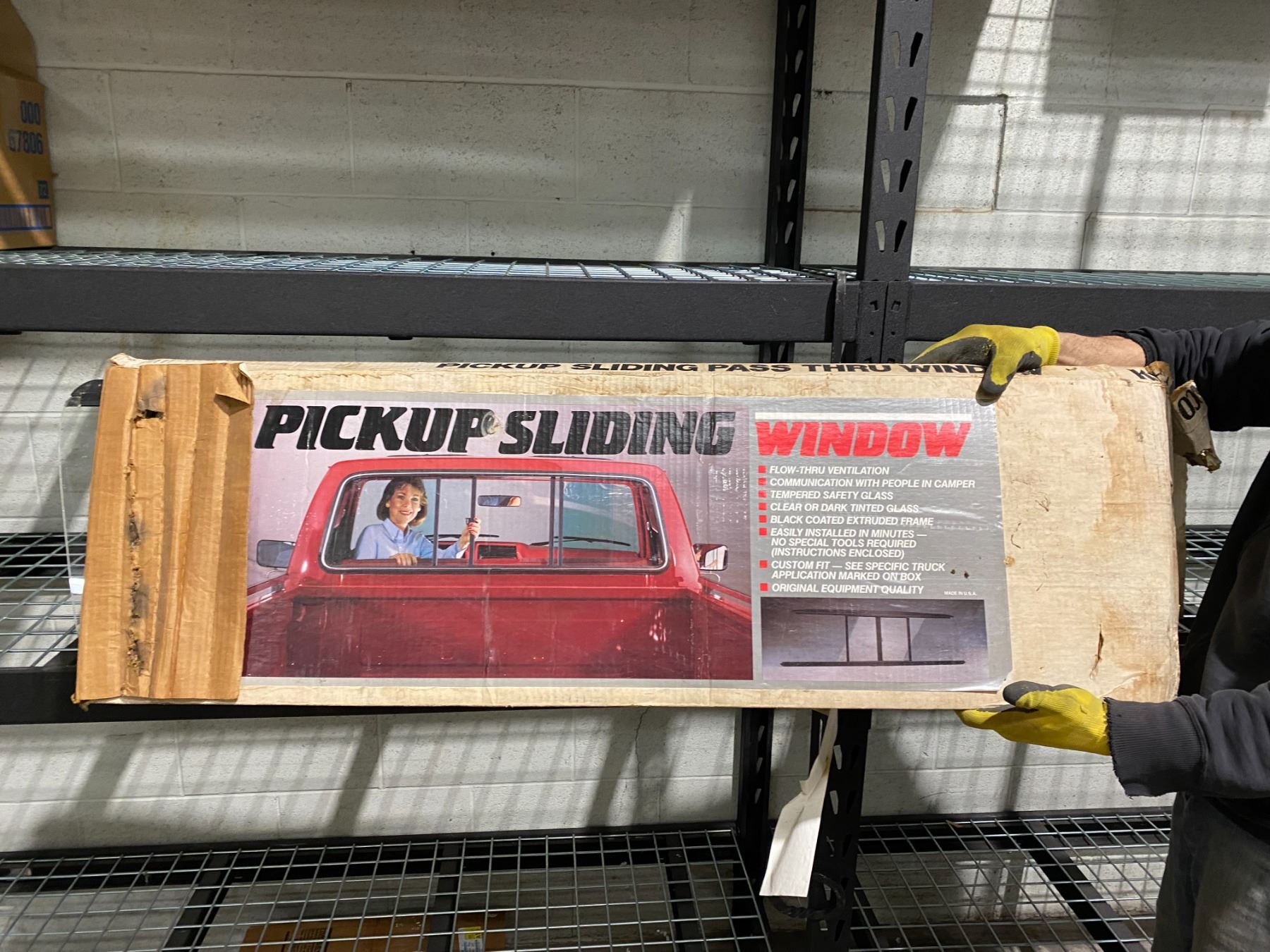 Pick up sliding window