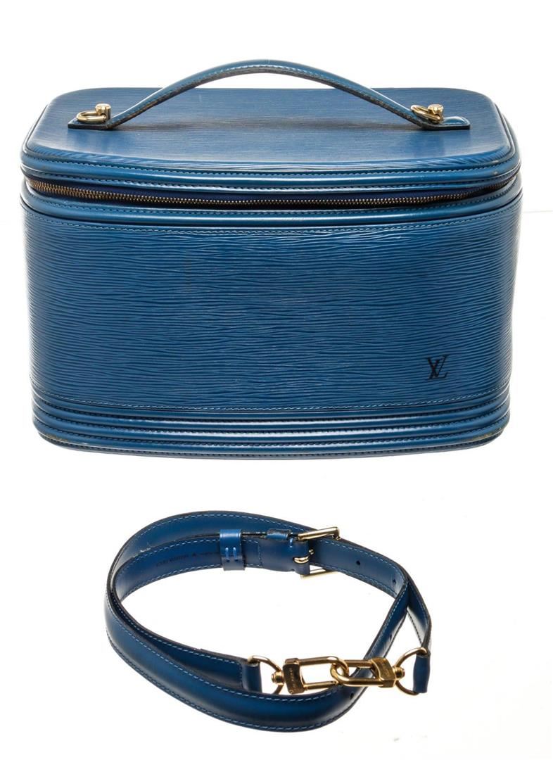 Louis Vuitton Blue Epi Leather Nice Vanity Case Shoulder Bag
