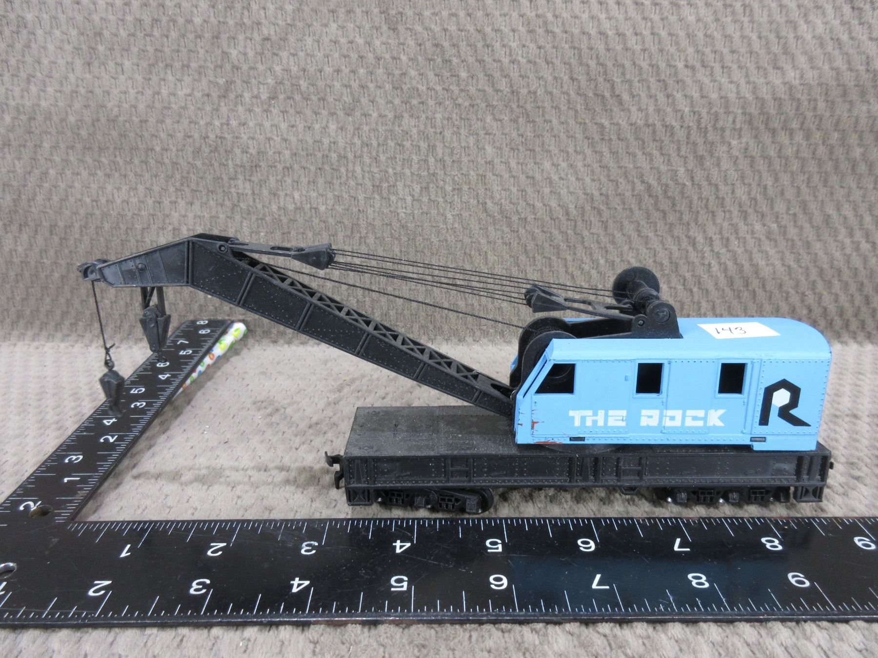 The Rock Crane Car - HO Scale