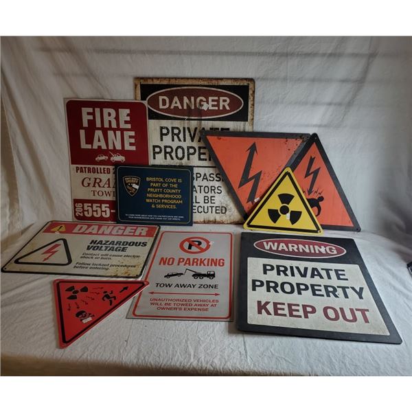10 movie prop signs