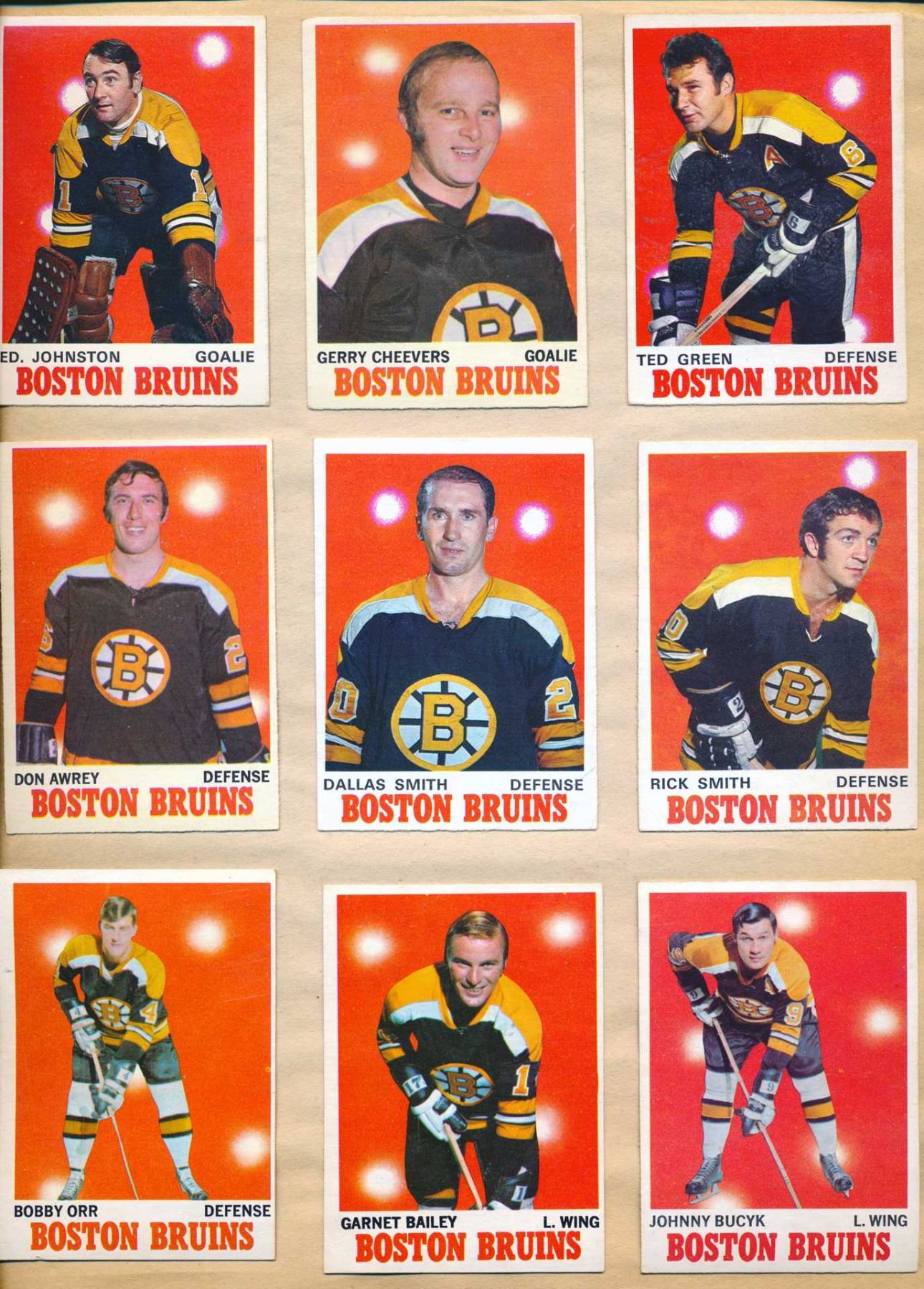 Hockey card album from the years (1970-71). With Bobby Orr , Gilbert ...