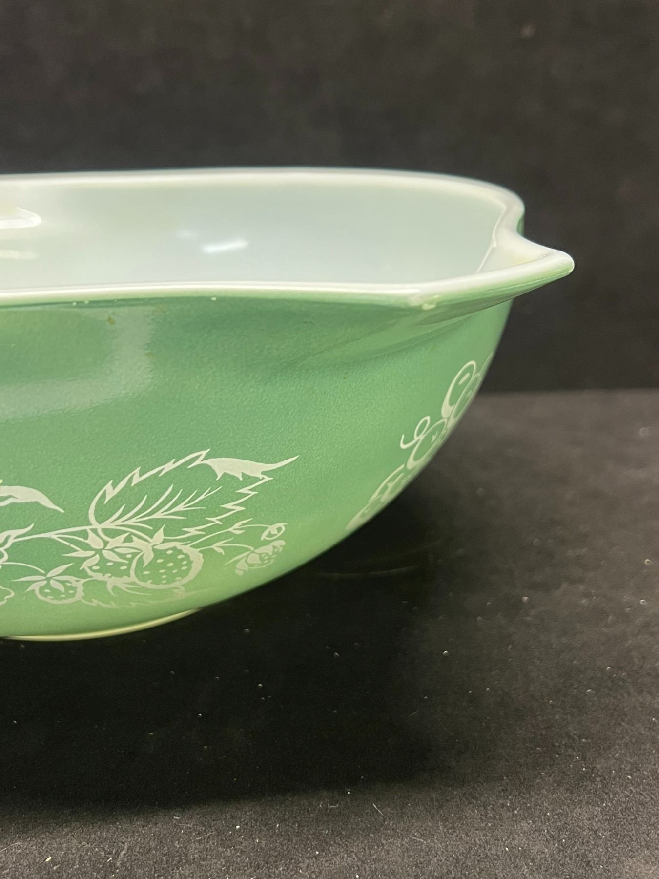 Pyrex Teal Green 444 Cinderella Mixing Bowl 4 Qt