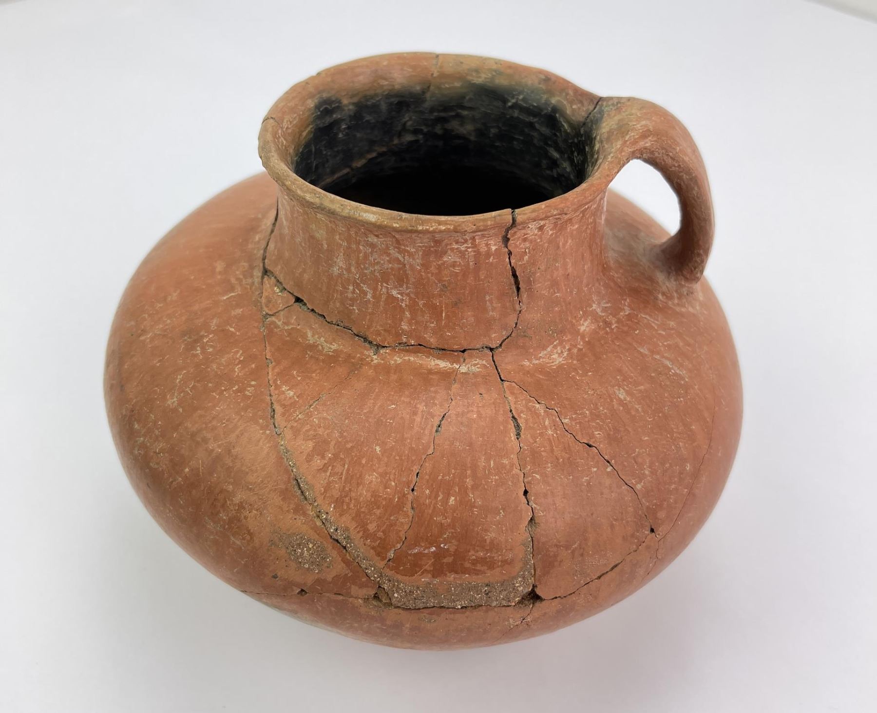 Ancient American Indian Pot