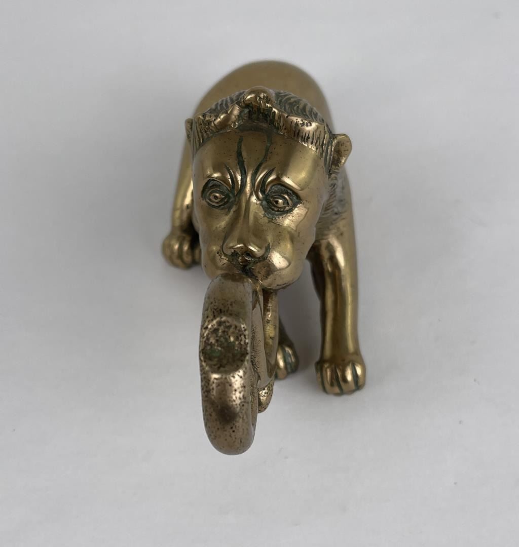 Antique Bronze Radiator Cap Hood Ornament Lion