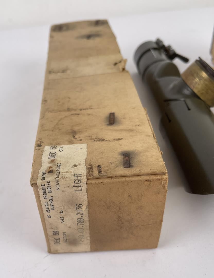 WW2 Pair of Mortar Aiming Post Lights 60mm/80mm