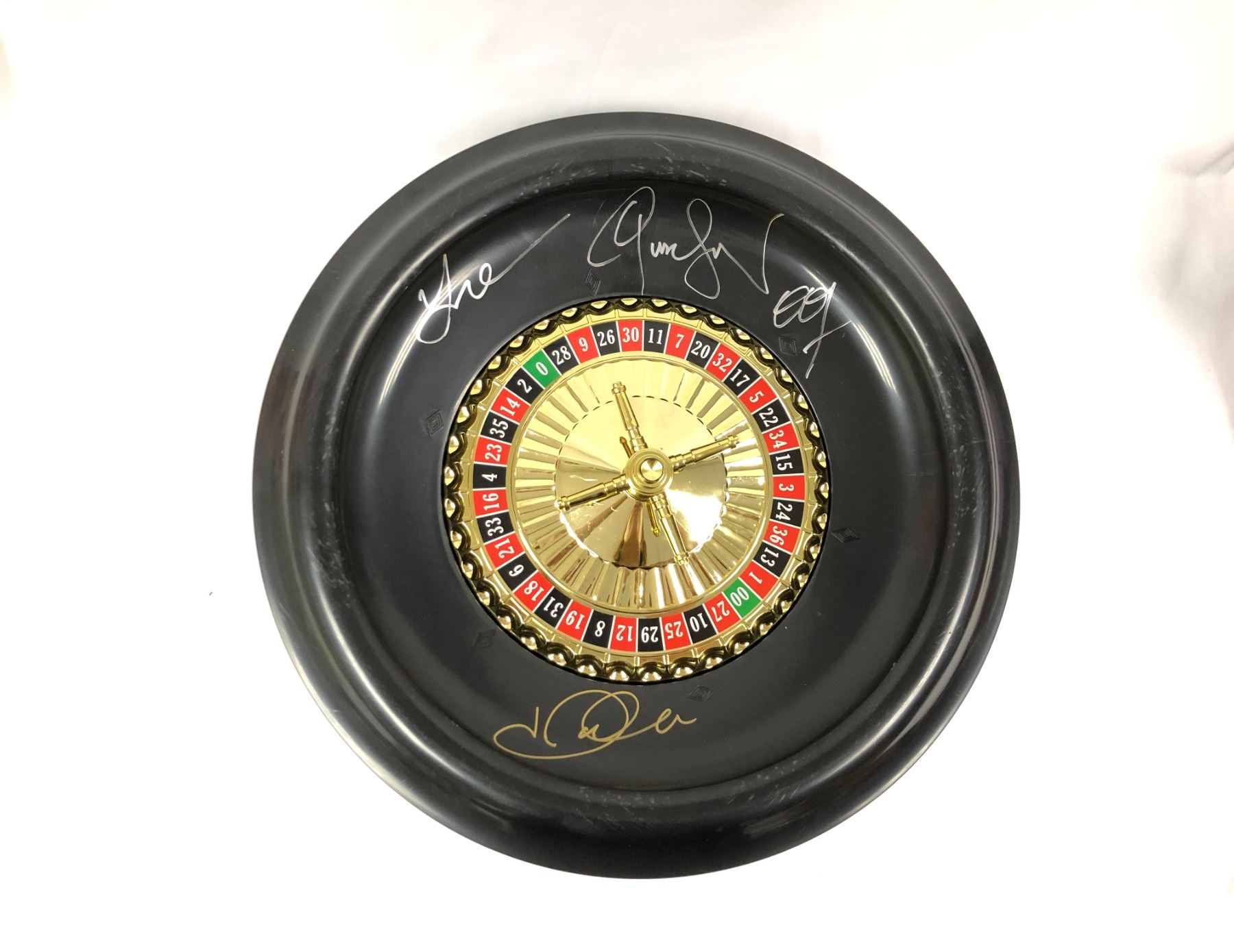 007 James Bond Signd Roulette wheel