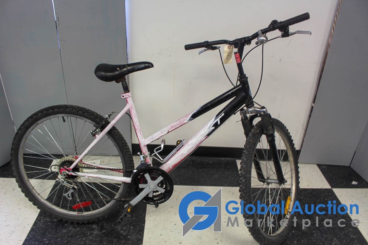Women's 26" Black Next Mountain Bike