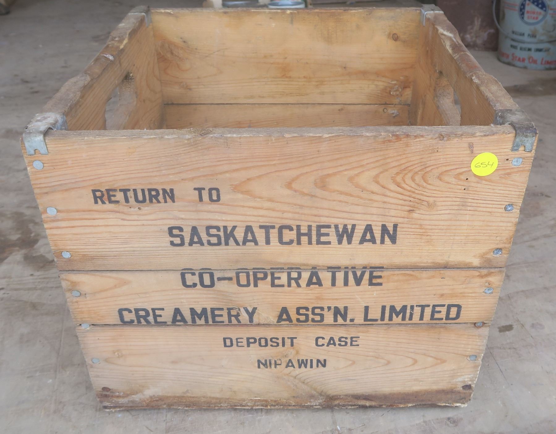 Saskatchewan CO-OP Creamery Wooden Crate - Schmalz Auctions