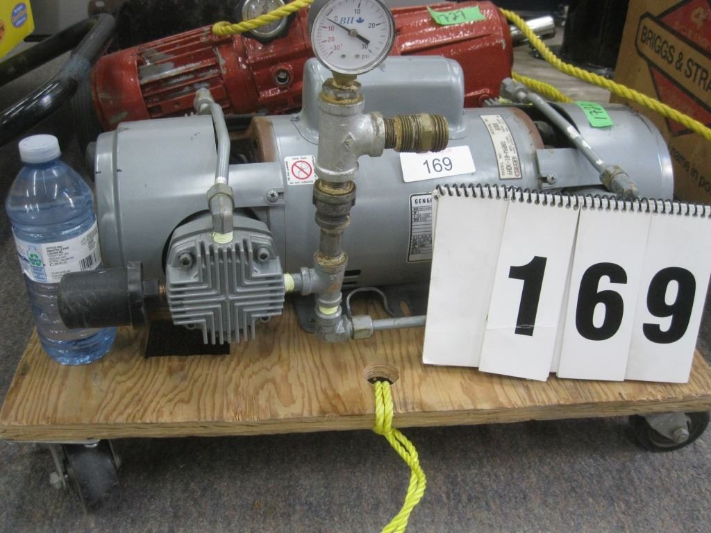 4 Stage Vacuum Pump