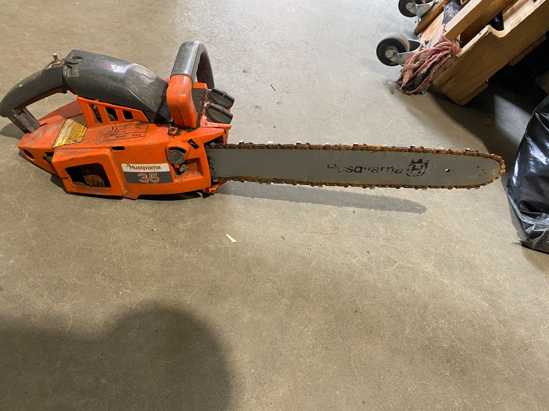 Husqvarna chain saw