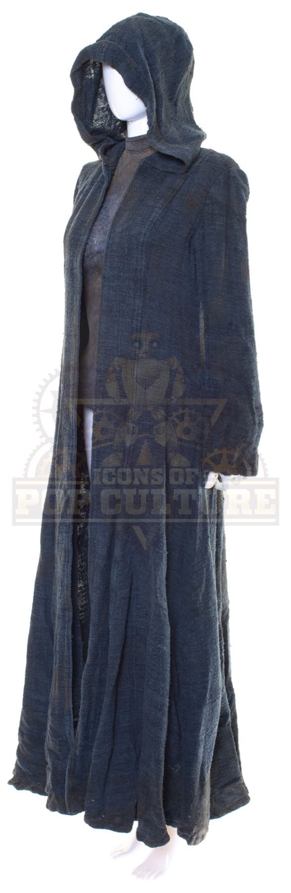 Priest – Priestess’ Outfit - A683