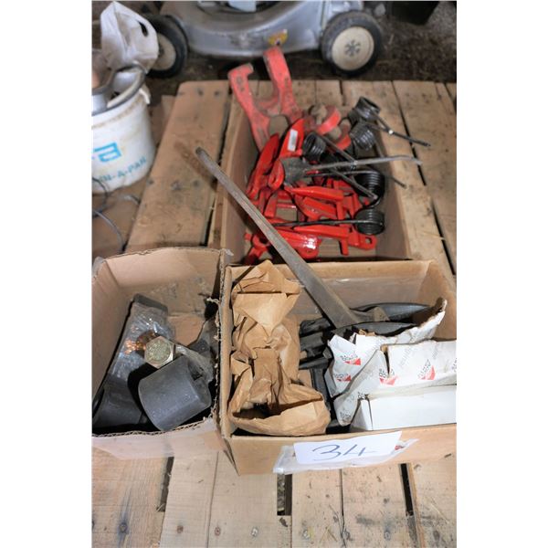 Swather/Versatile Parts and Bale Buster Knives (4 Brand New)