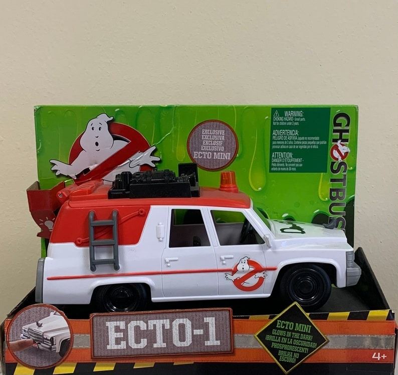 Signed Ghostbusters Ecto-1 Ghostbusting Van