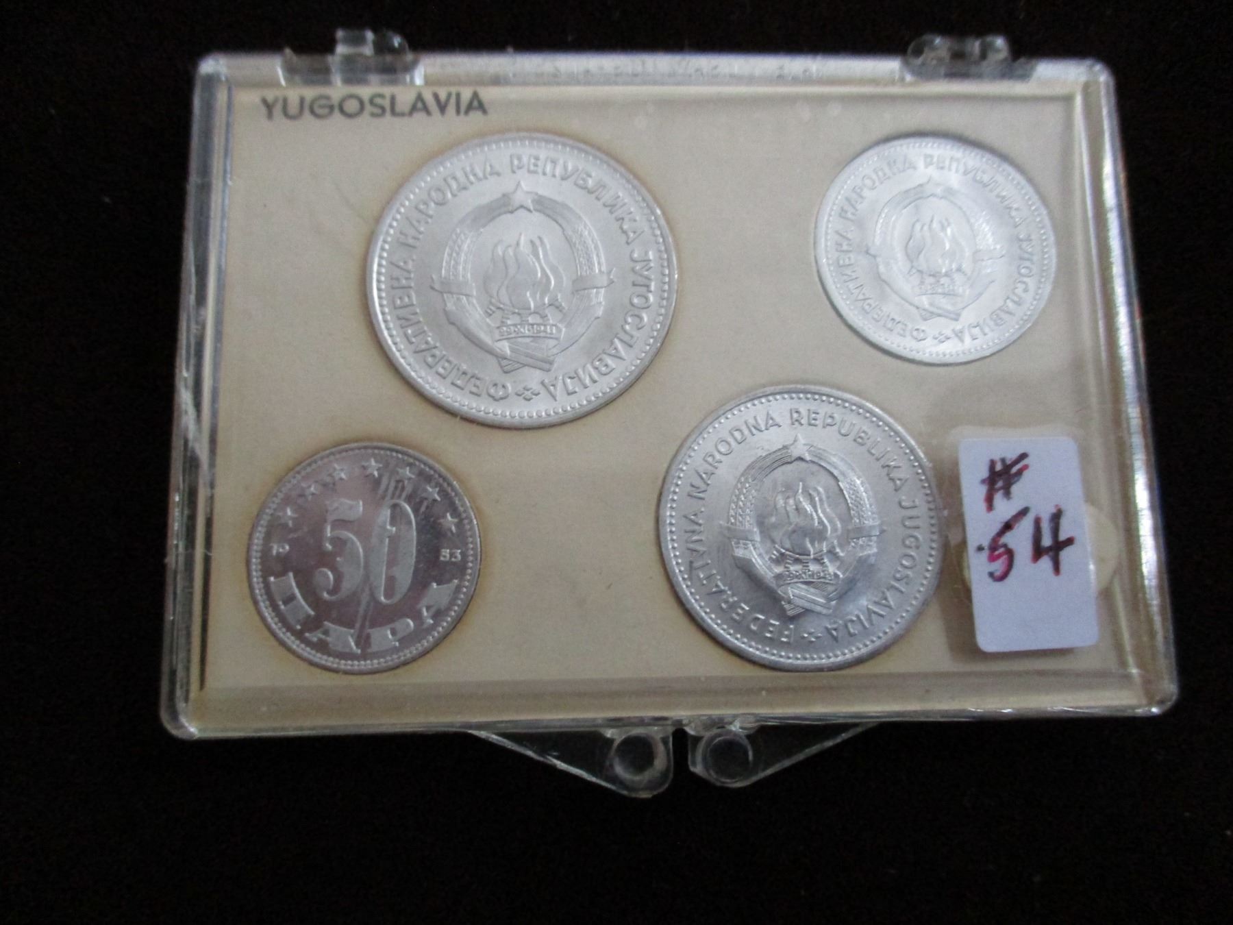 YUGOSLAVIA MINT CASED COIN SET