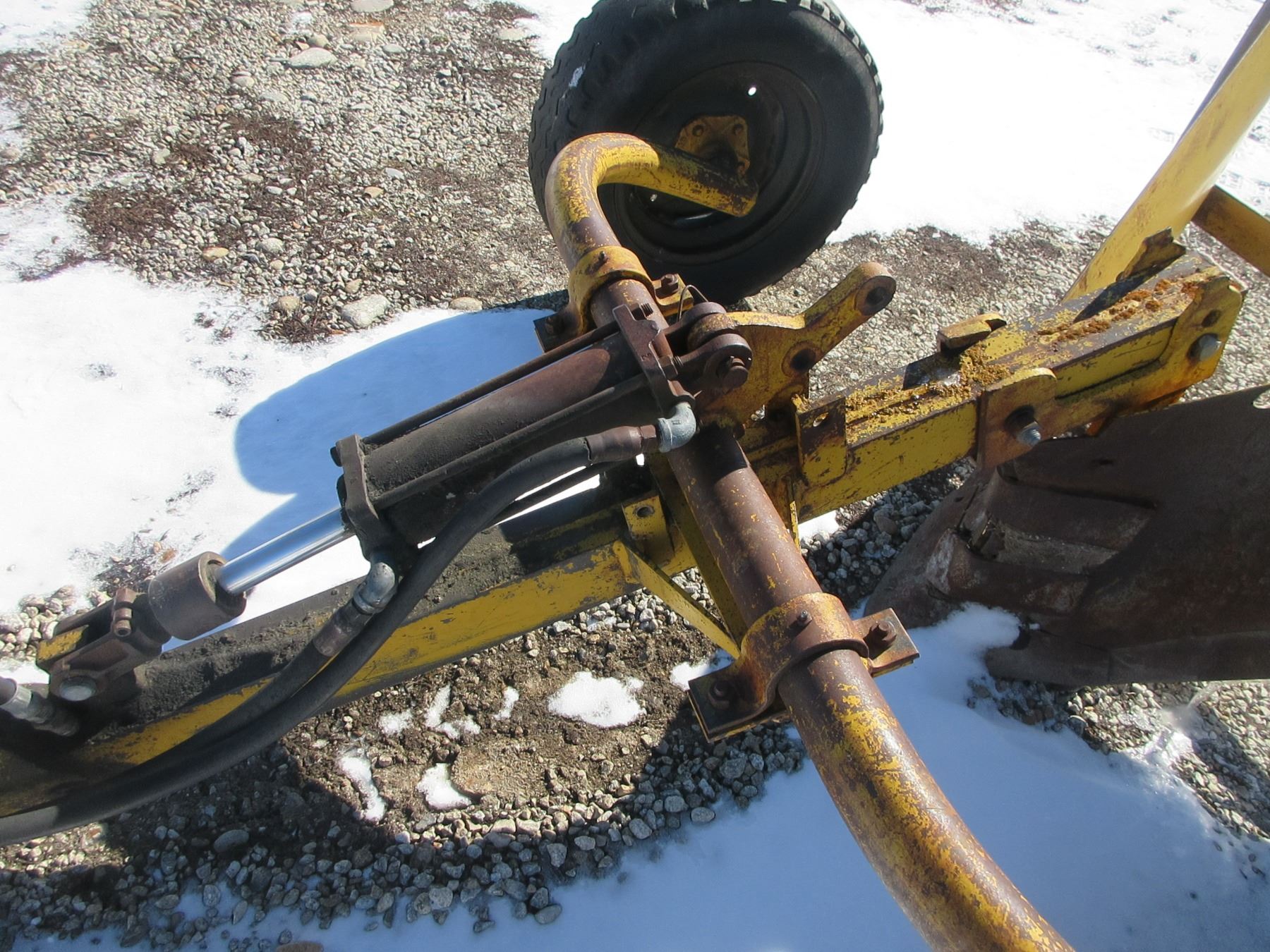 Hydraulic Pull Behind Ditcher- Cylinder