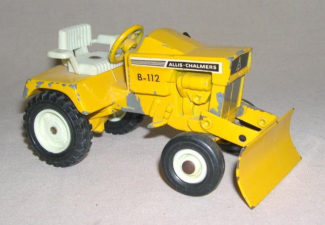 AC B-112 L&G Tractor w/ Front Blade