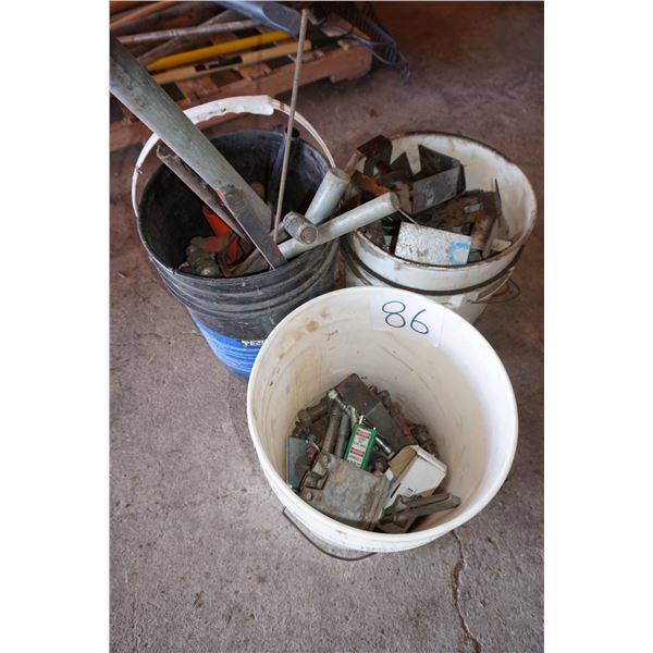 3 Pails Metal