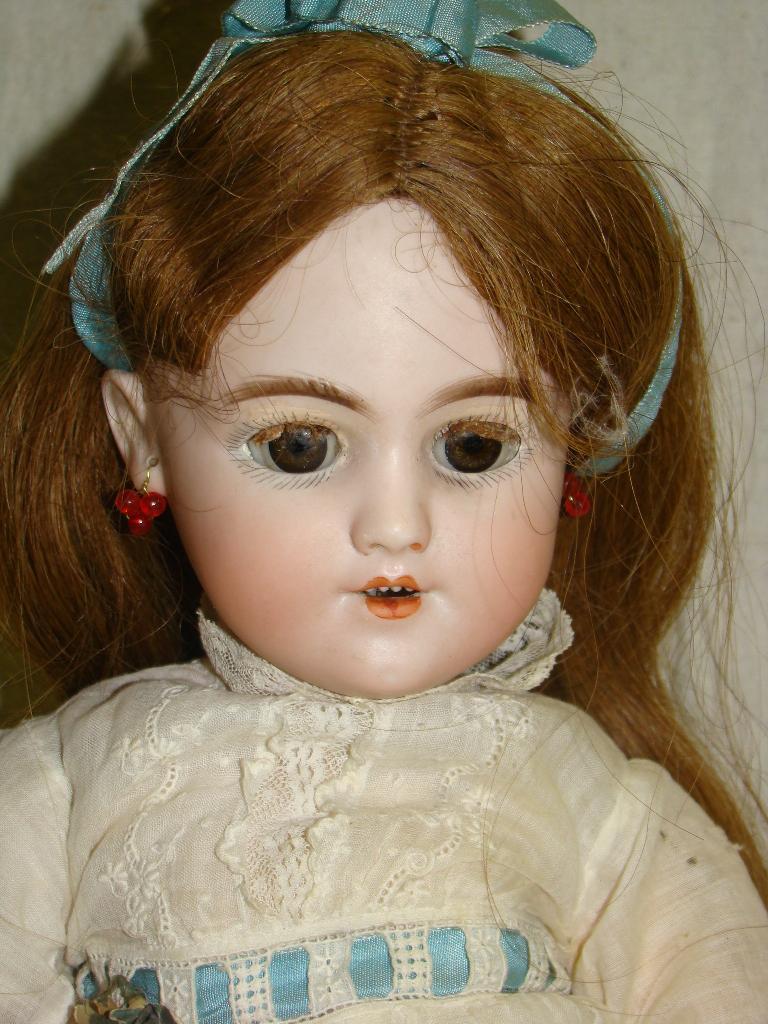 18" Santa Doll Simon & Halbig