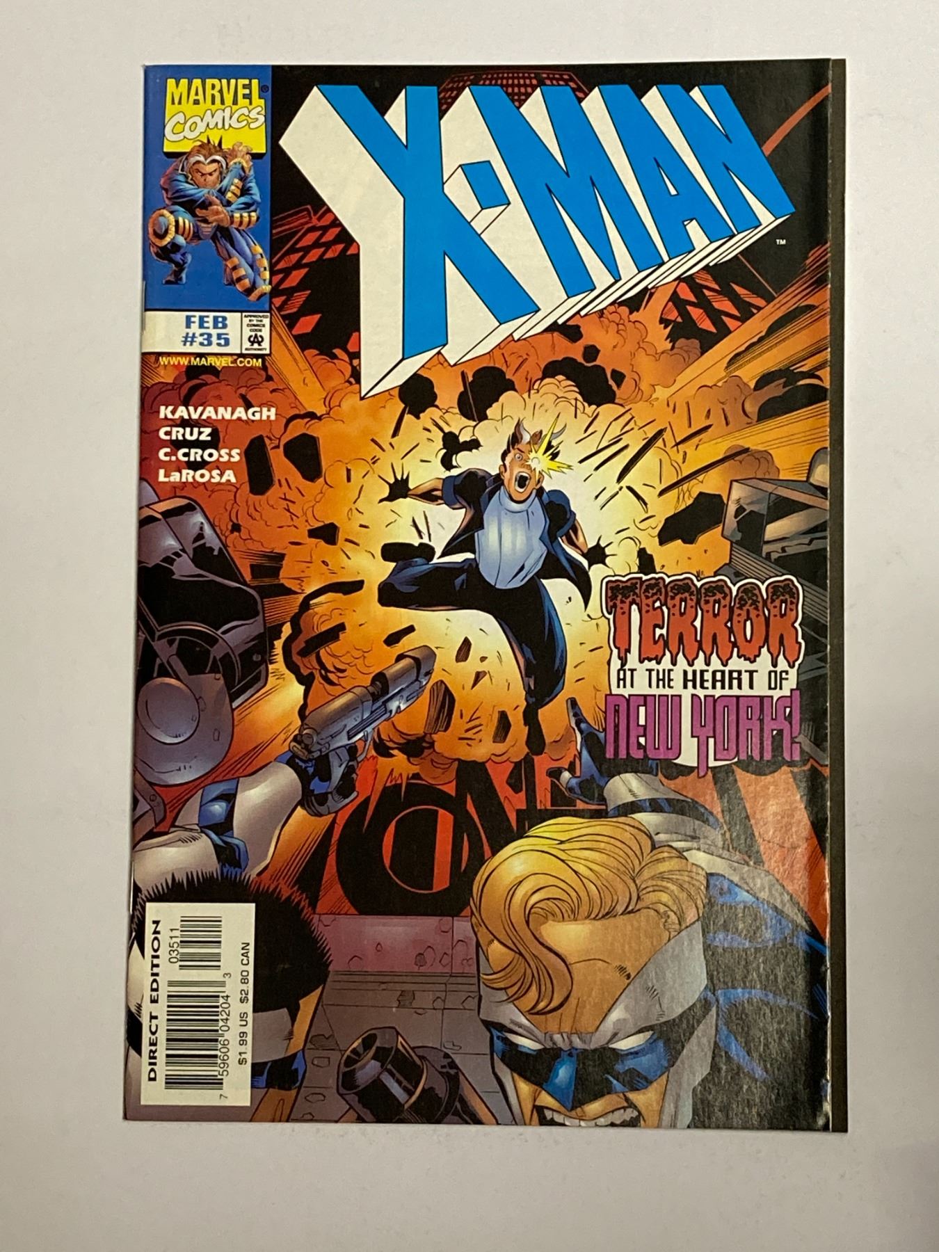 Xmen #35 X MARVEL Vintage Comic Book