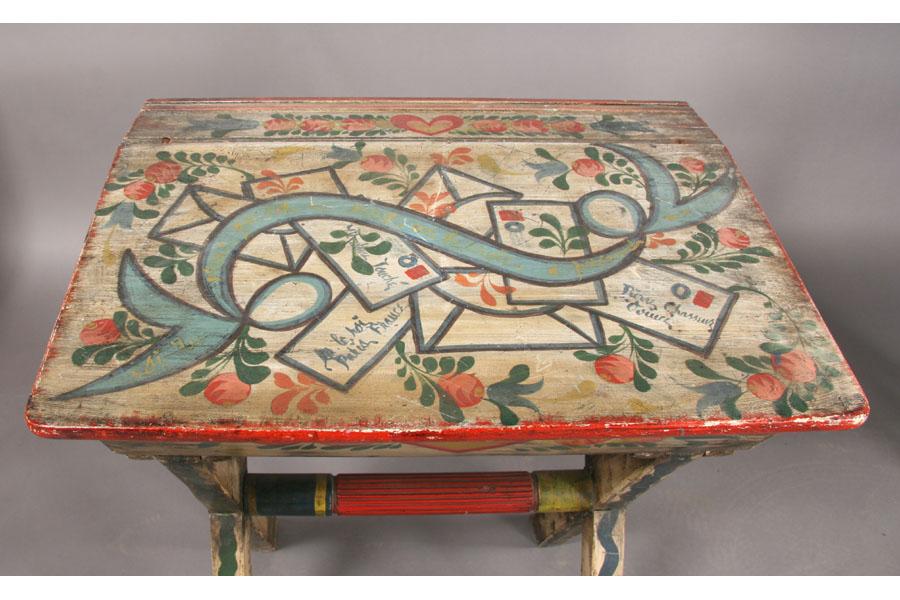 4 PIECES PETER HUNT PAINTED FURNITURE DESK TABLE