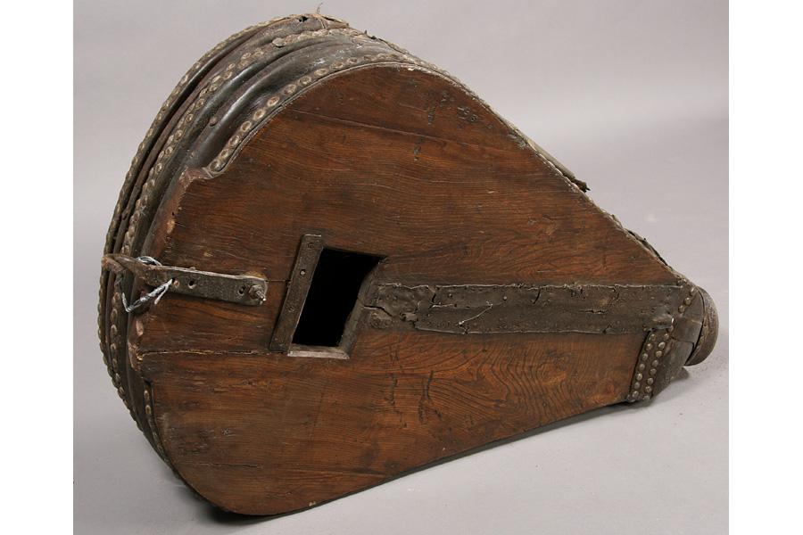 ANTIQUE LARGE SCALL BLACK SMITH BELLOWS WOOD