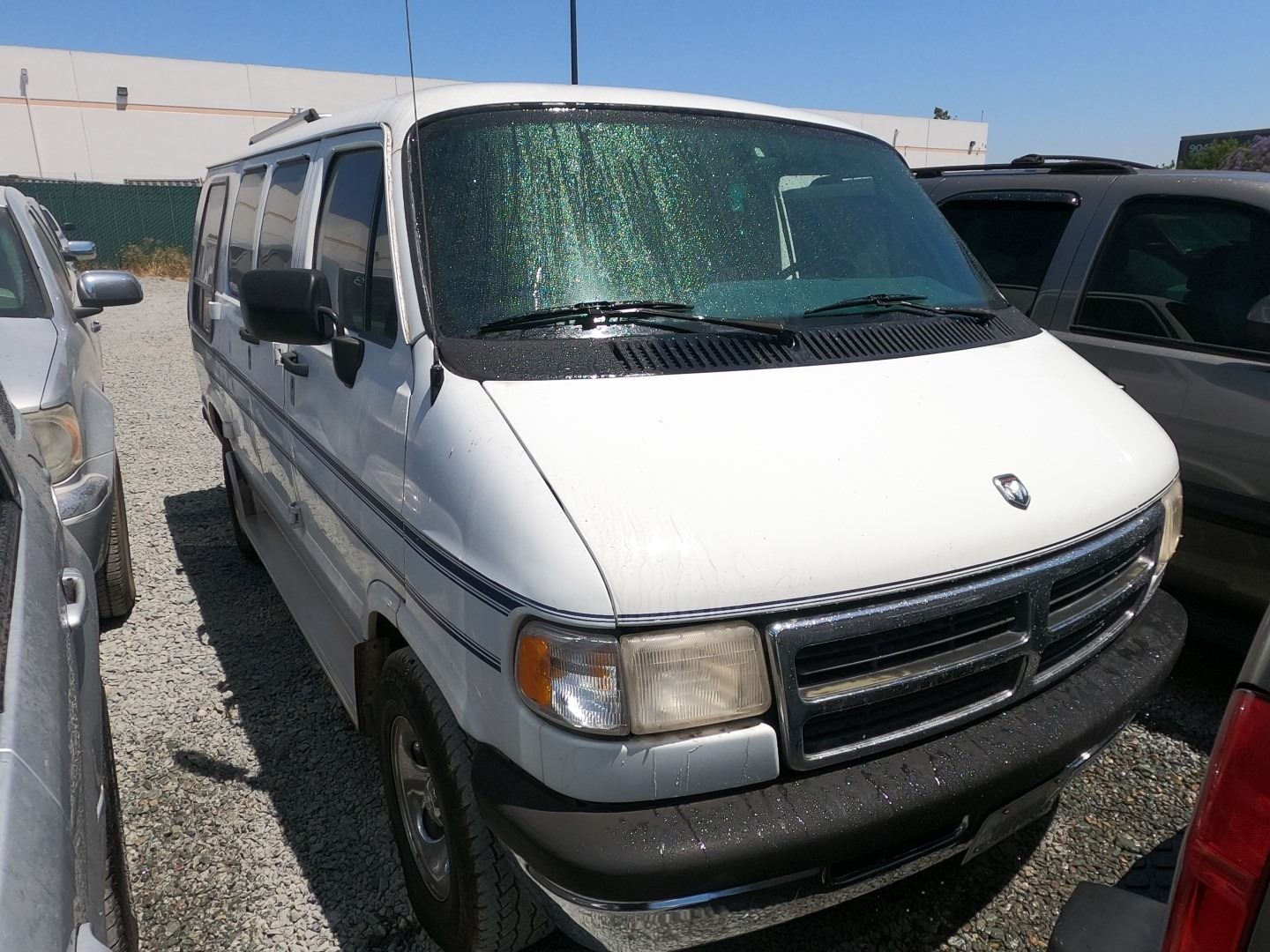 DODGE RAM VAN 1997 T