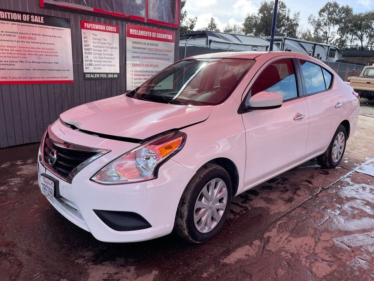 2016 NISSAN VERSA