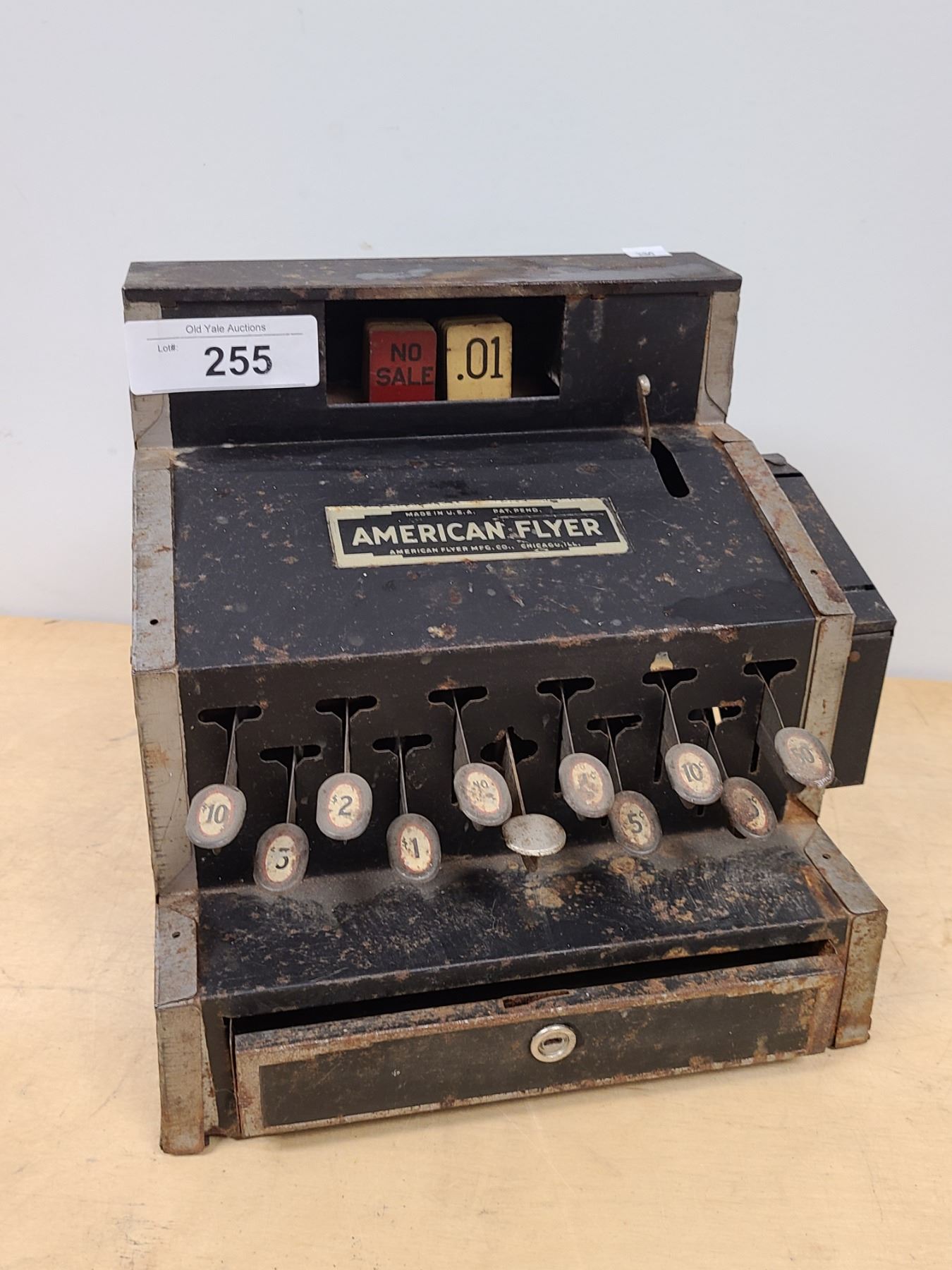 ANTIQUE AMERICAN FLYER CHILDREN'S CASH REGISTER