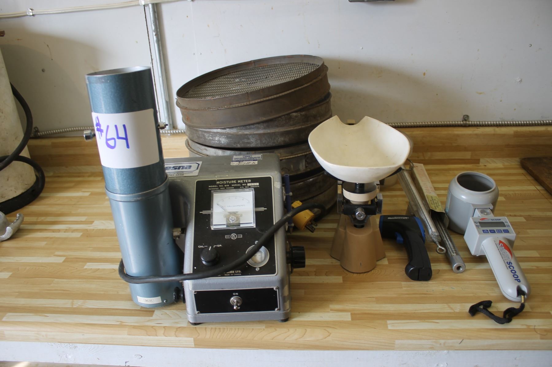 Nuclear Enterprise Grain Moisture Meter, 5 Sieves, Scale (Triple Beam ...