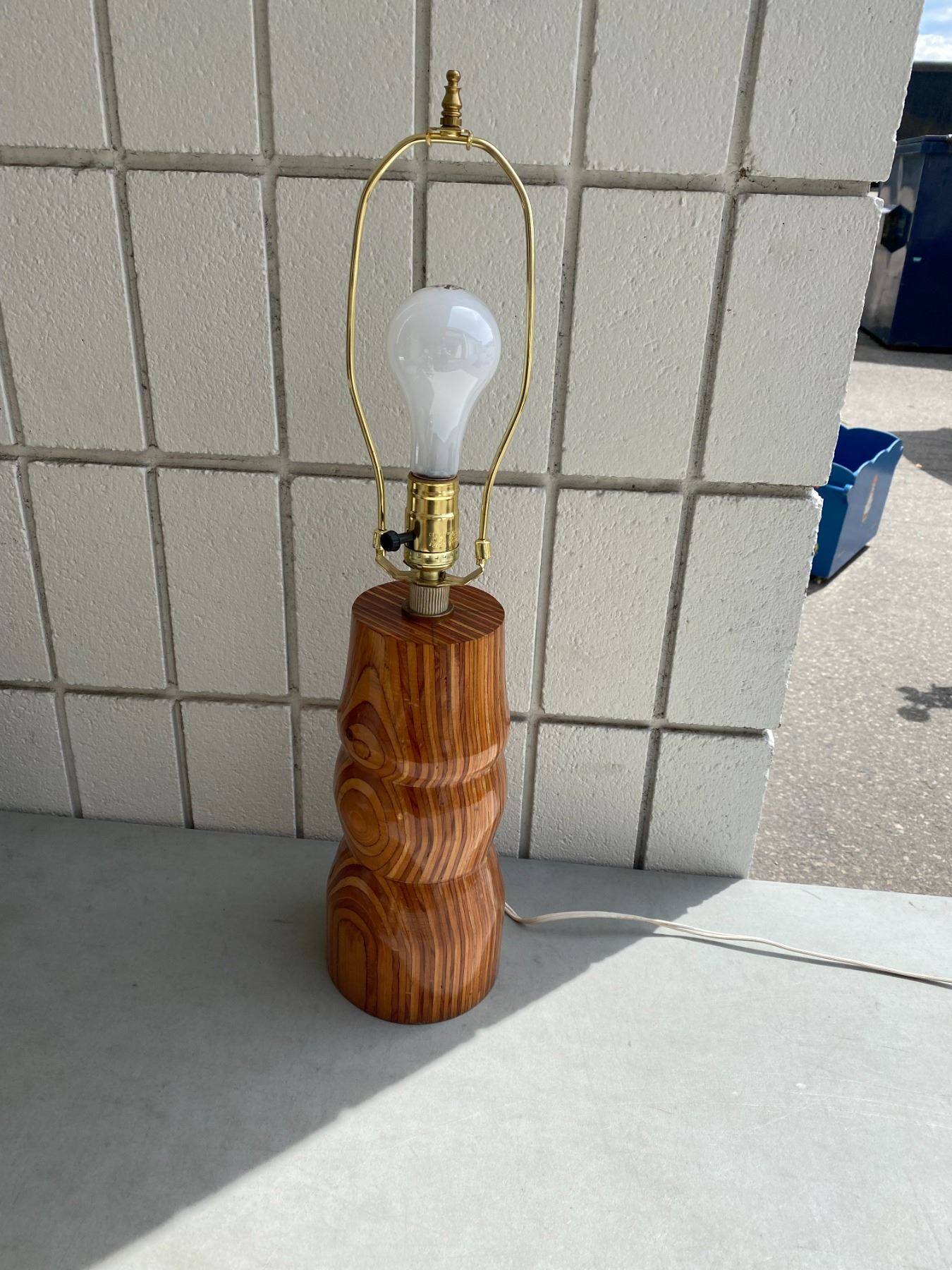 Wood based lamp