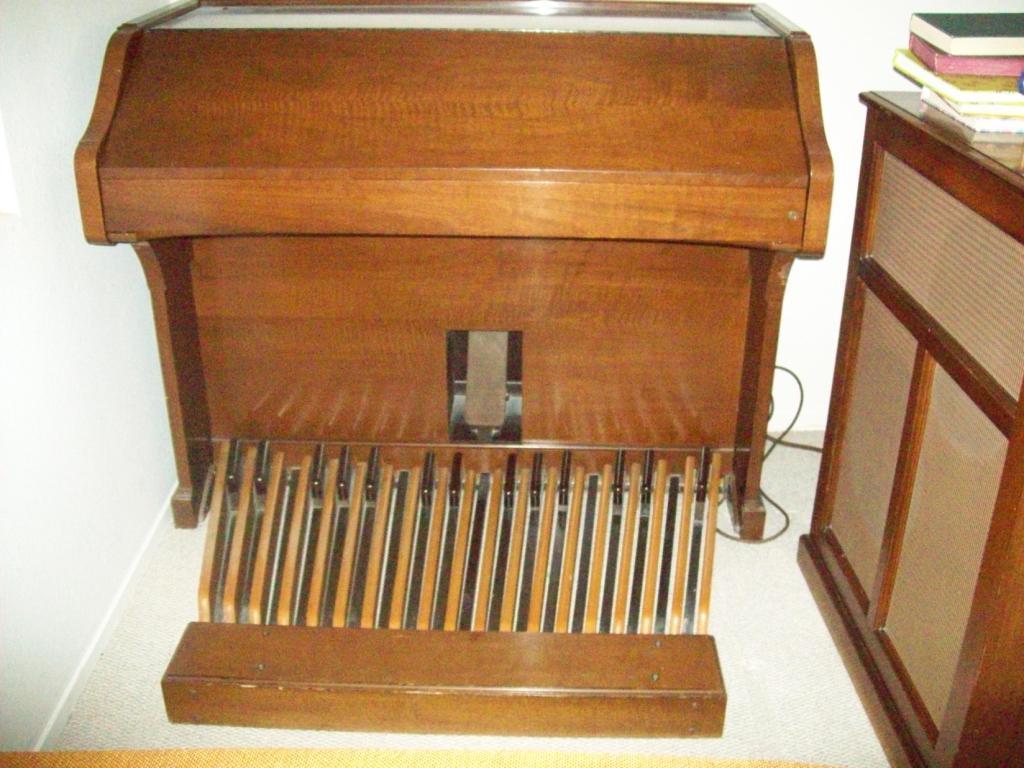 Baldwin pipe organ- Excellent Estate organ