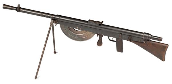 * French Machine Rifle Model 1915 Chauchat Machine Gun with