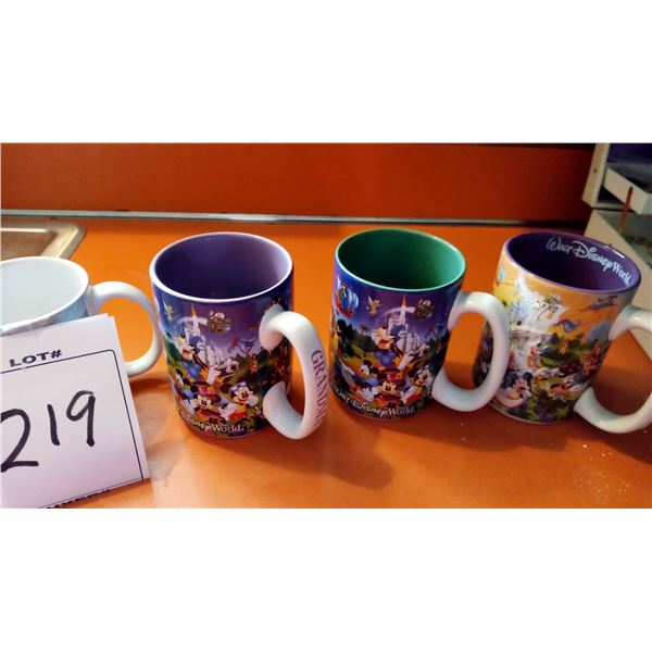 WALT DISNEY CUPS