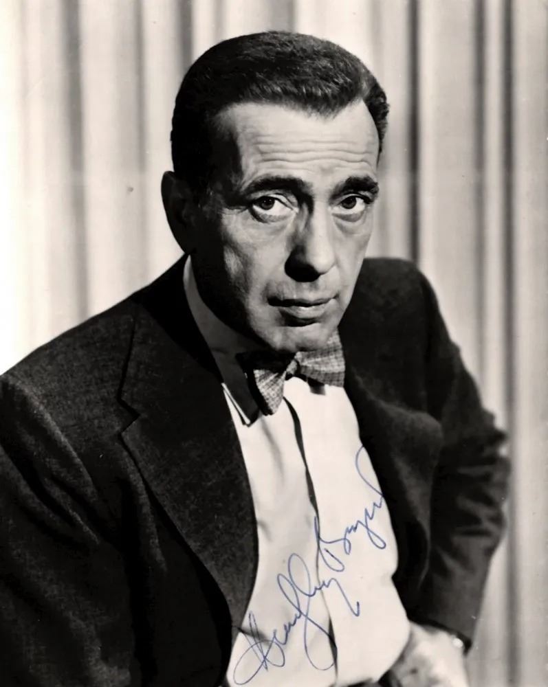 Humphrey Bogart autograph: (1899-1957)