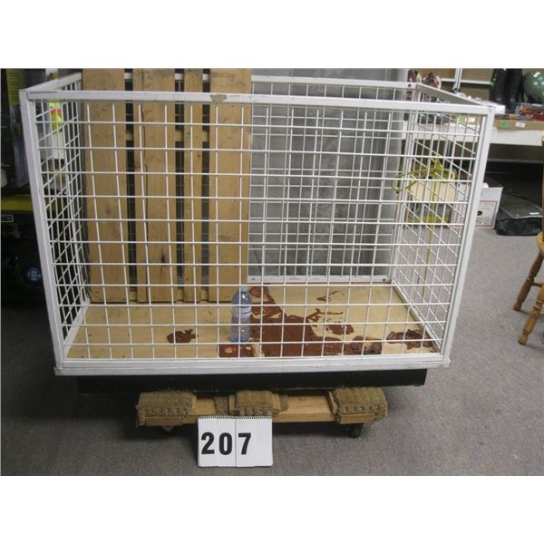 Wire Mesh Crate With Wooden Bottom