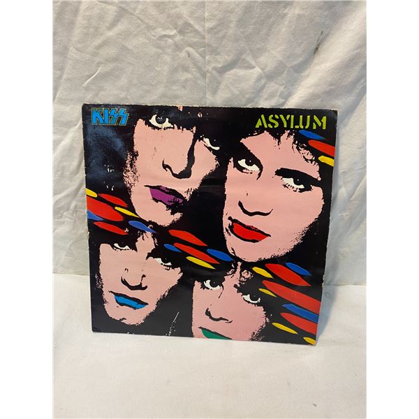 KISS asylum record