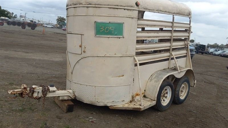 1977 HALE HORSE TRAILER