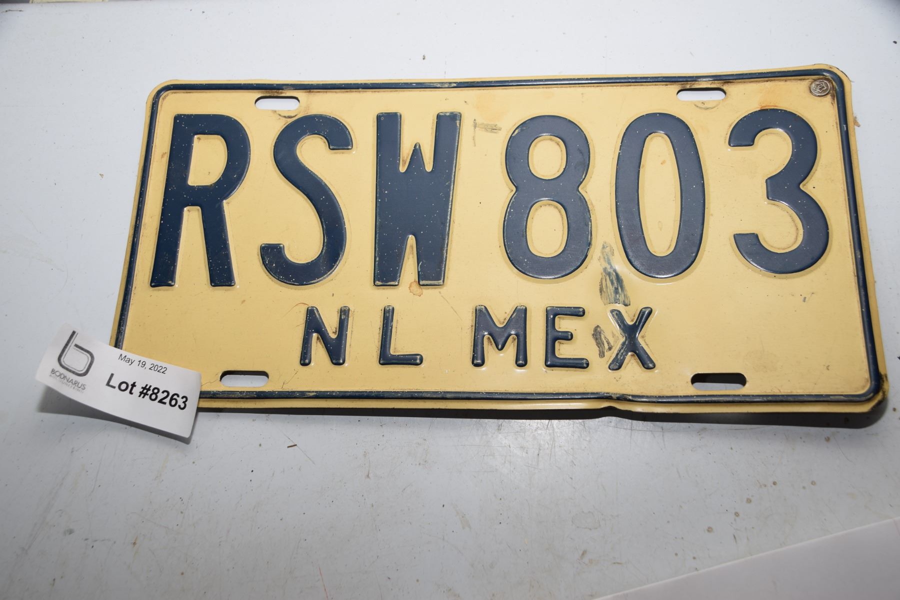 Vintage Mexico license plate - Bodnarus Auctioneering