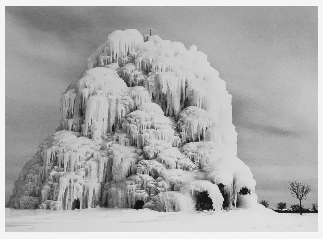 Photographer: Michael Kenna. Frozen Fountain, Belle Isle, Detroit ...