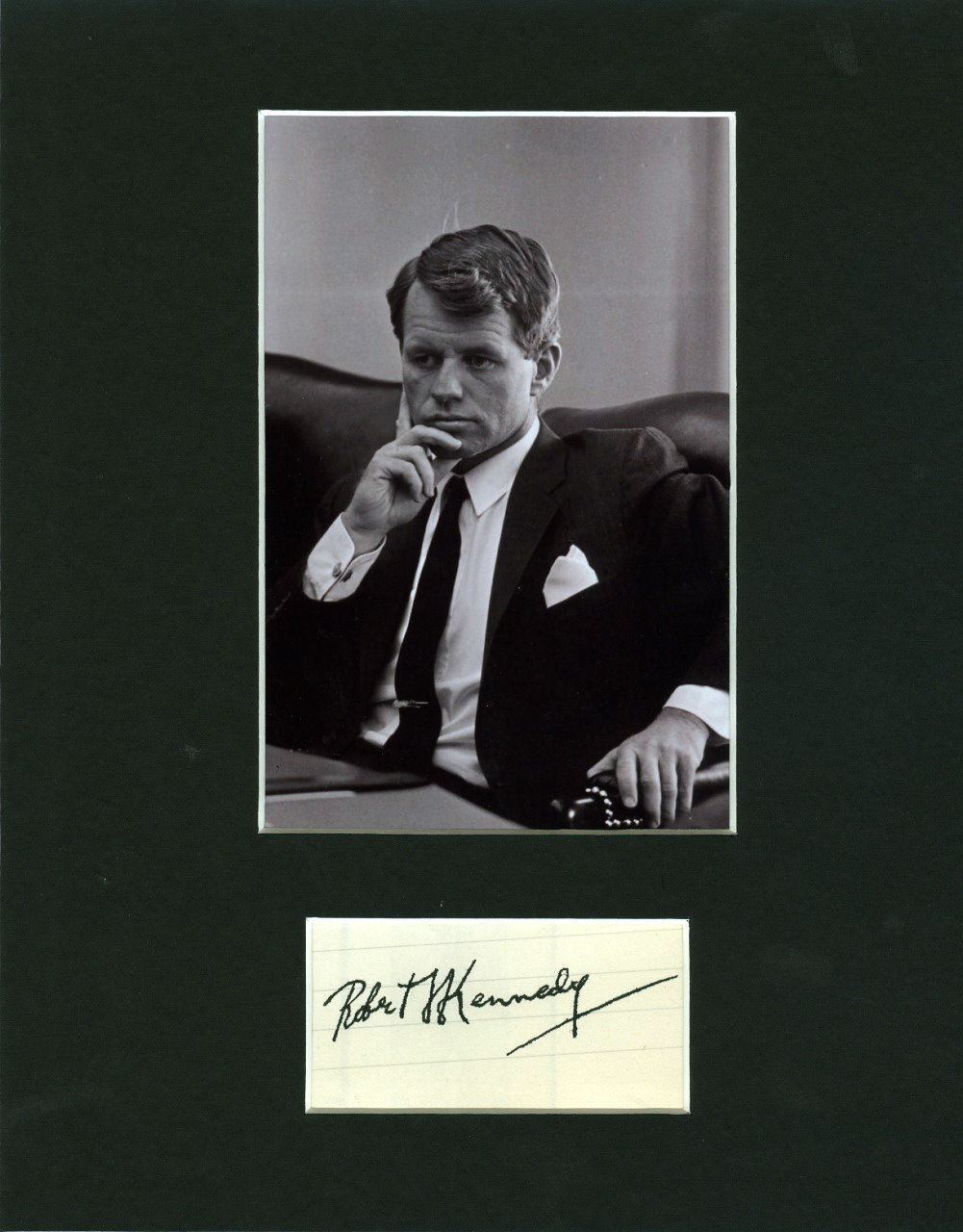 Robert F Kennedy autograph (1925-1968).