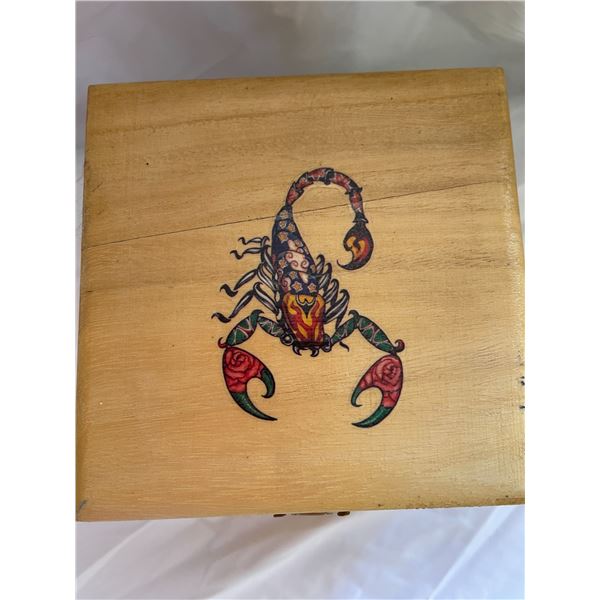 Scorpion box